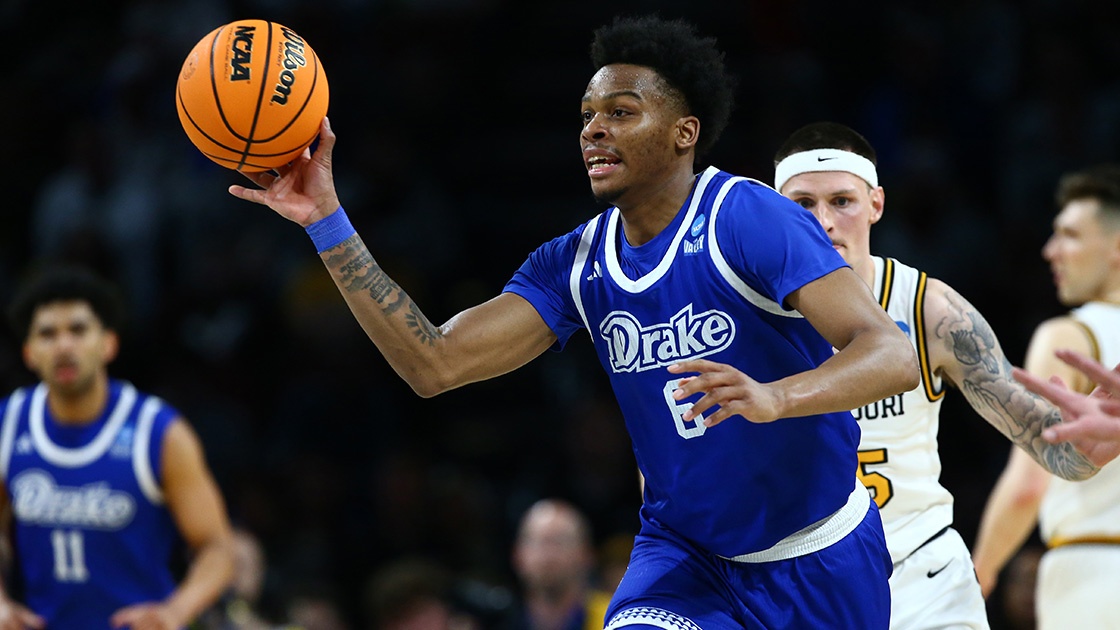 Iowa vs Minnesota: The Player Prop you Have to Take on Tuesday Night ...